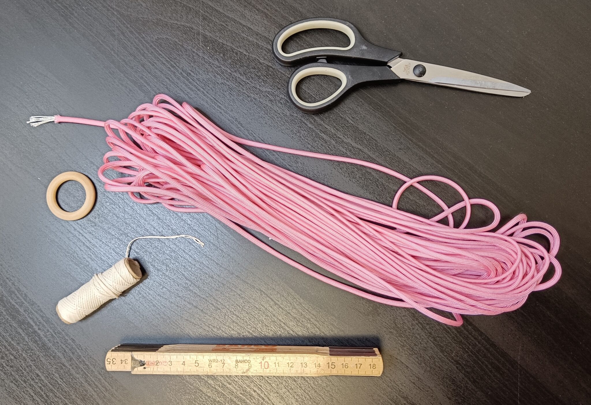 How to Make A DIY Flogger | Bedbible.com