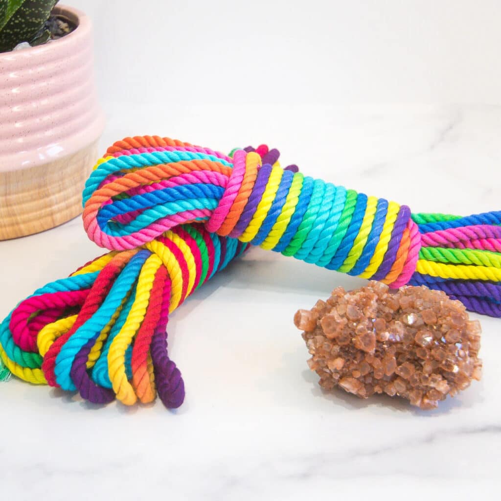 The 7 Best Bondage Ropes to Get Tied Up in Knots - Bedbible.com