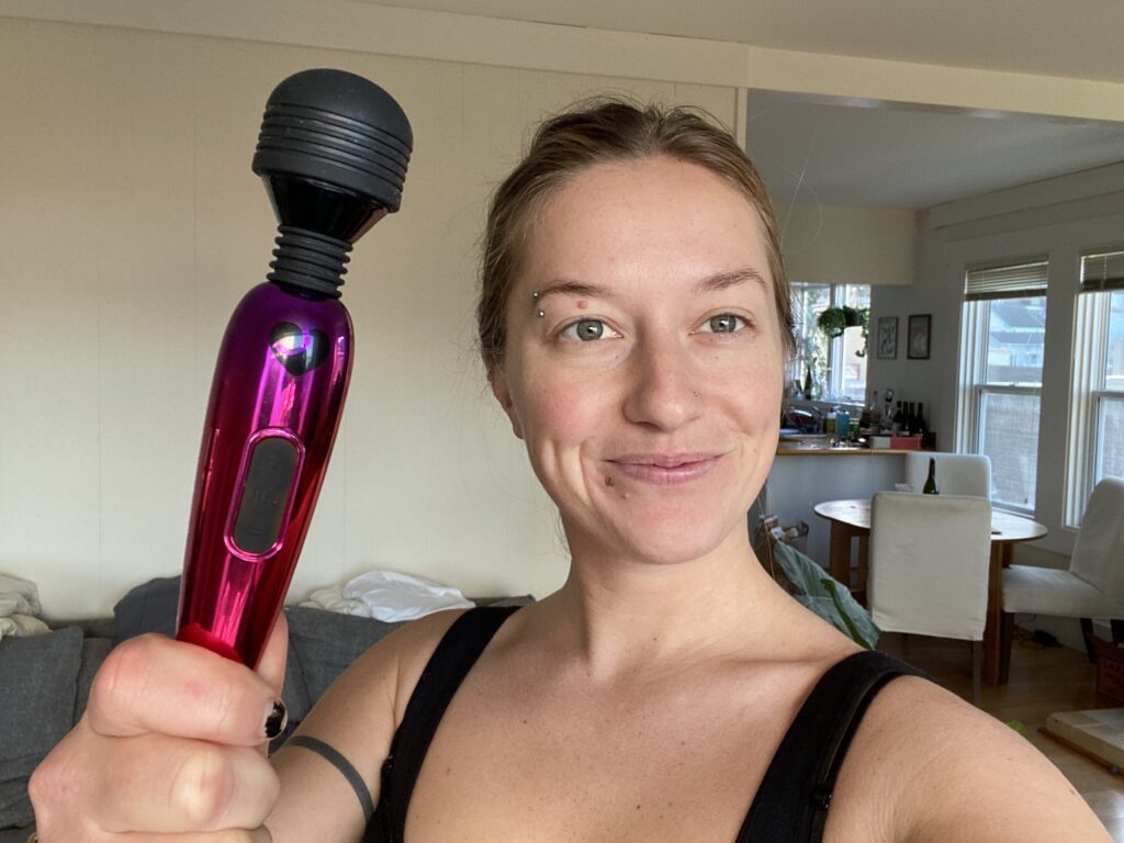 Lovehoney Deluxe Mini Massage Wand Vibrator Review [Tried & Tested]