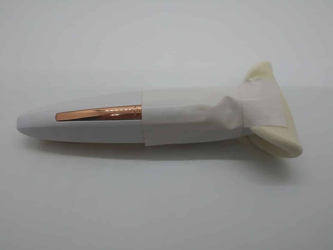 How to Make a Tongue Toy (5 DIY Ideas) | Bedbible.com