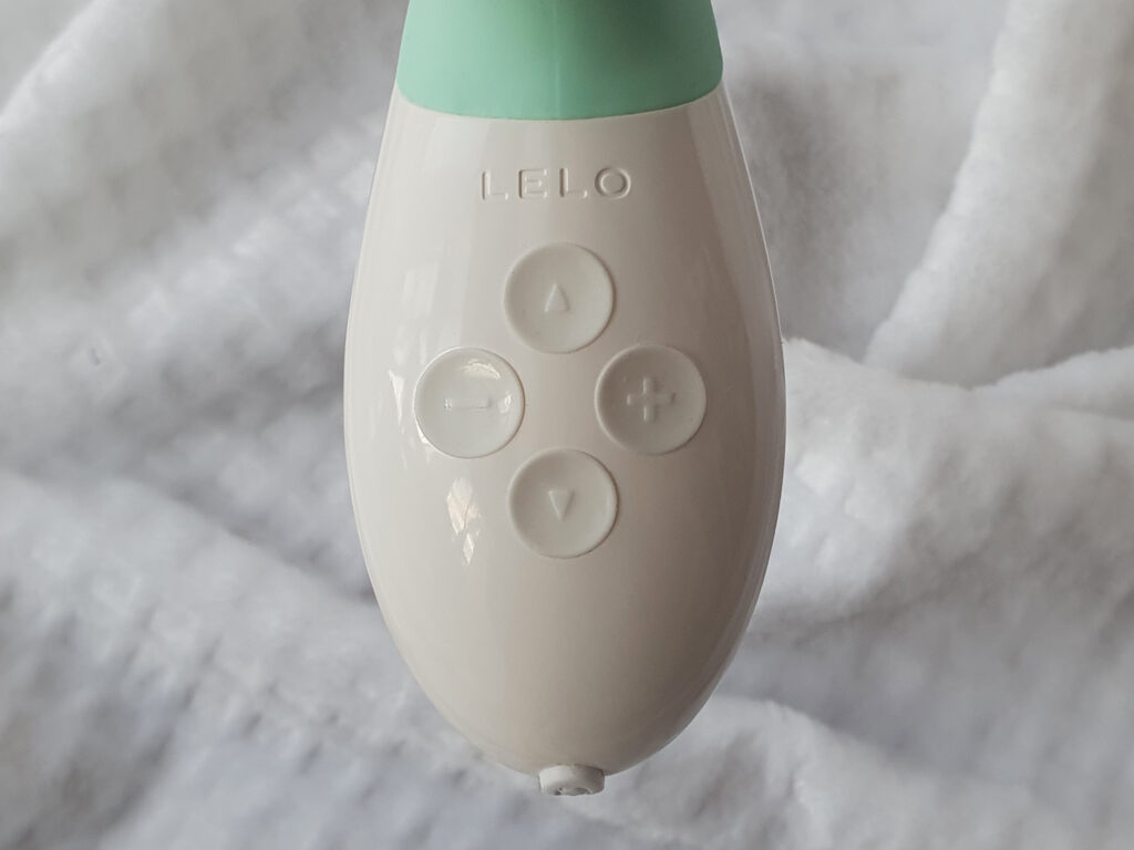 Lelo Ina 3 Review [Tried & Tested]