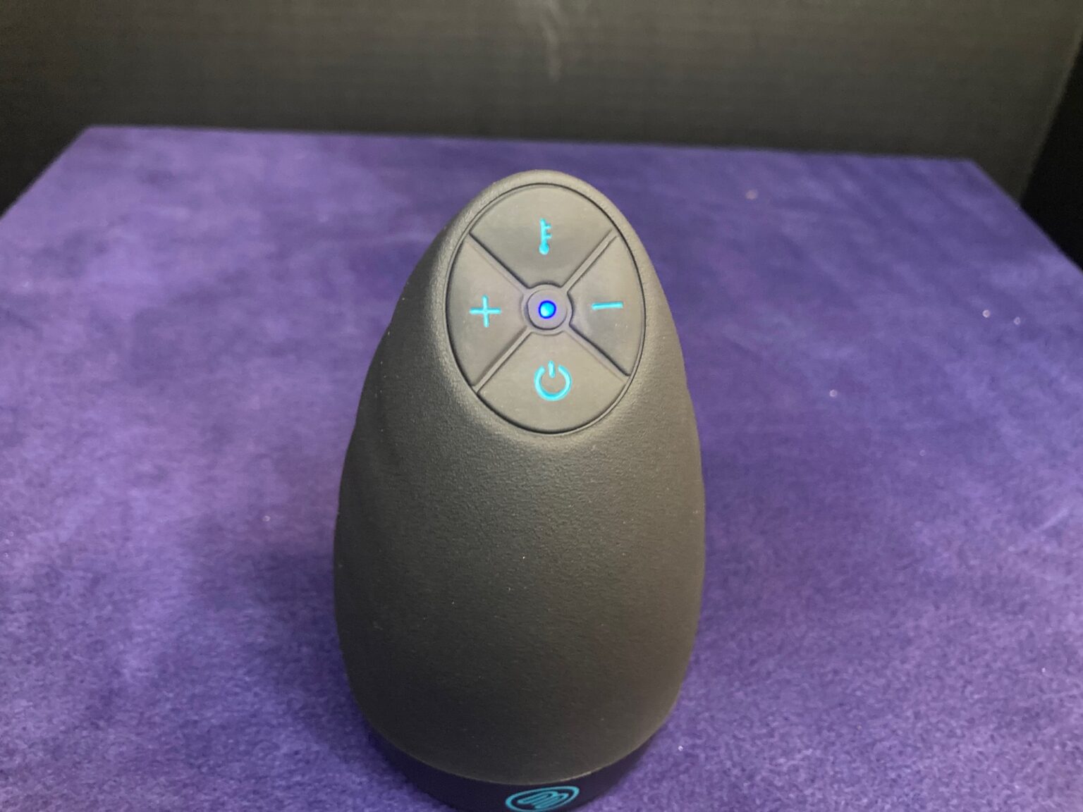 Blowmotion Warming Vibrating Male Masturbator Review [Tried & Tested]