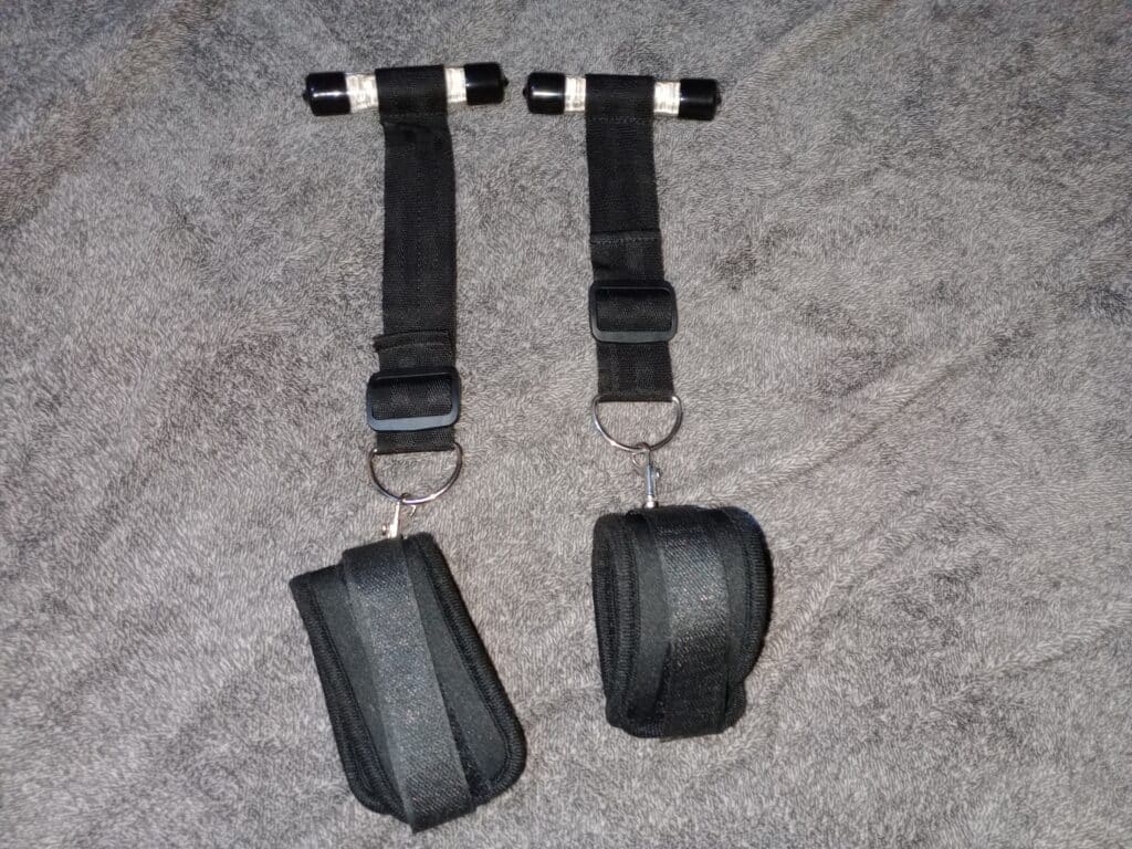 Bondage Boutique Over-the-Door Restraints Review [Tried & Tested]