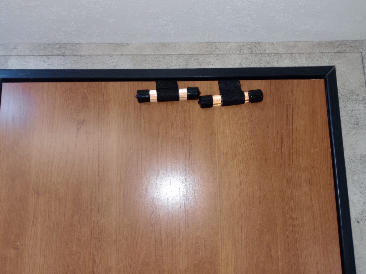 Bondage Boutique Over-the-Door Restraints Review [Tried & Tested]