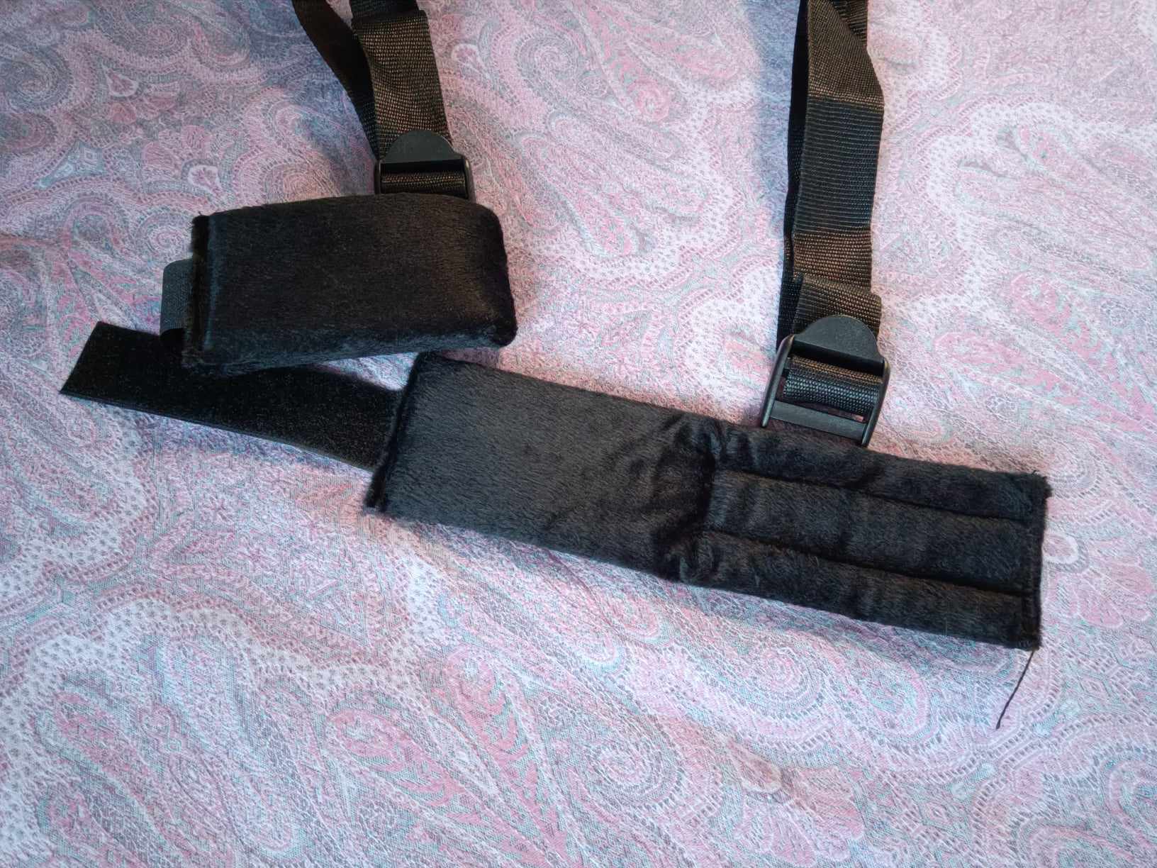 Fetish Fantasy Position Master With Cuffs Review [Tried & Tested]