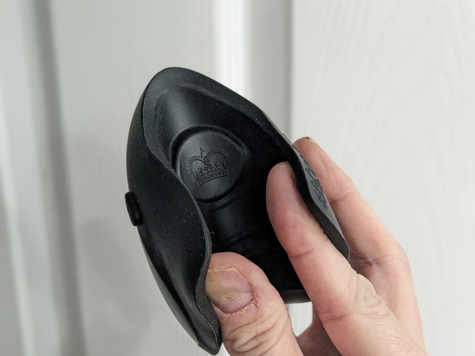 The 7 Best Frenulum Stimulators To Pamper Your Precious Tip - Bedbible.com