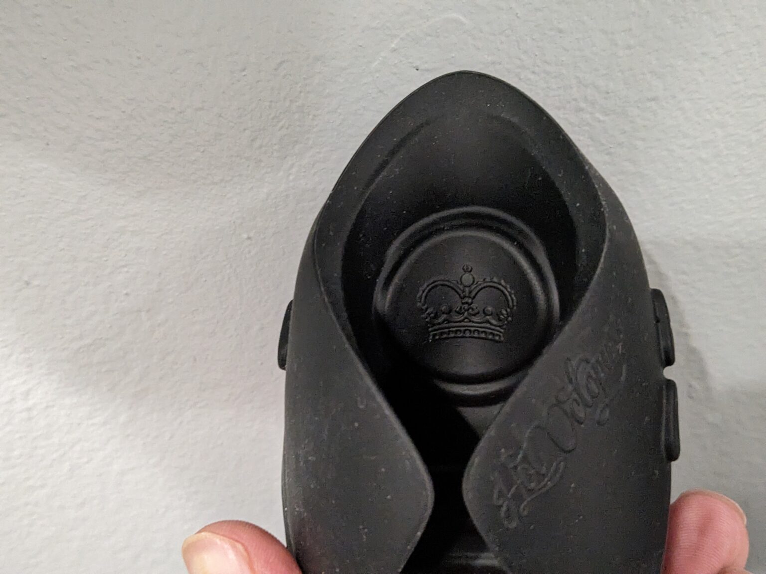 The 7 Best Frenulum Stimulators To Pamper Your Precious Tip - Bedbible.com