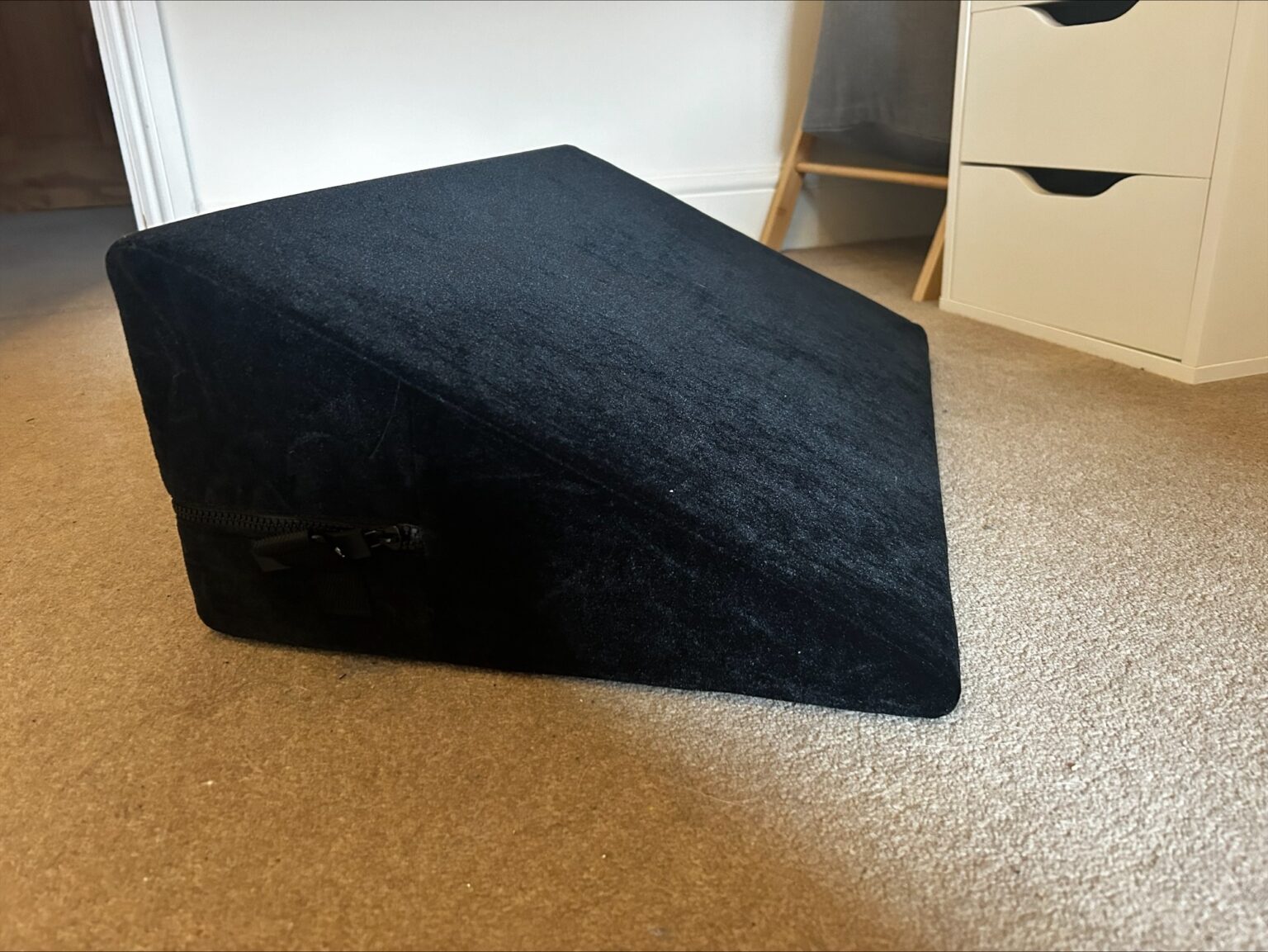 7 Best Sex Pillows and Wedges [Actually Tested] - Bedbible.com