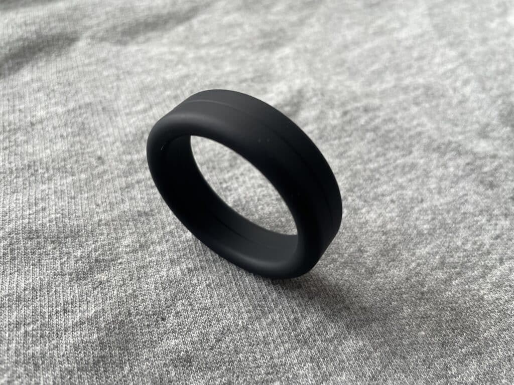 8 Best Cock Rings [Actually Tested] - Bedbible.com