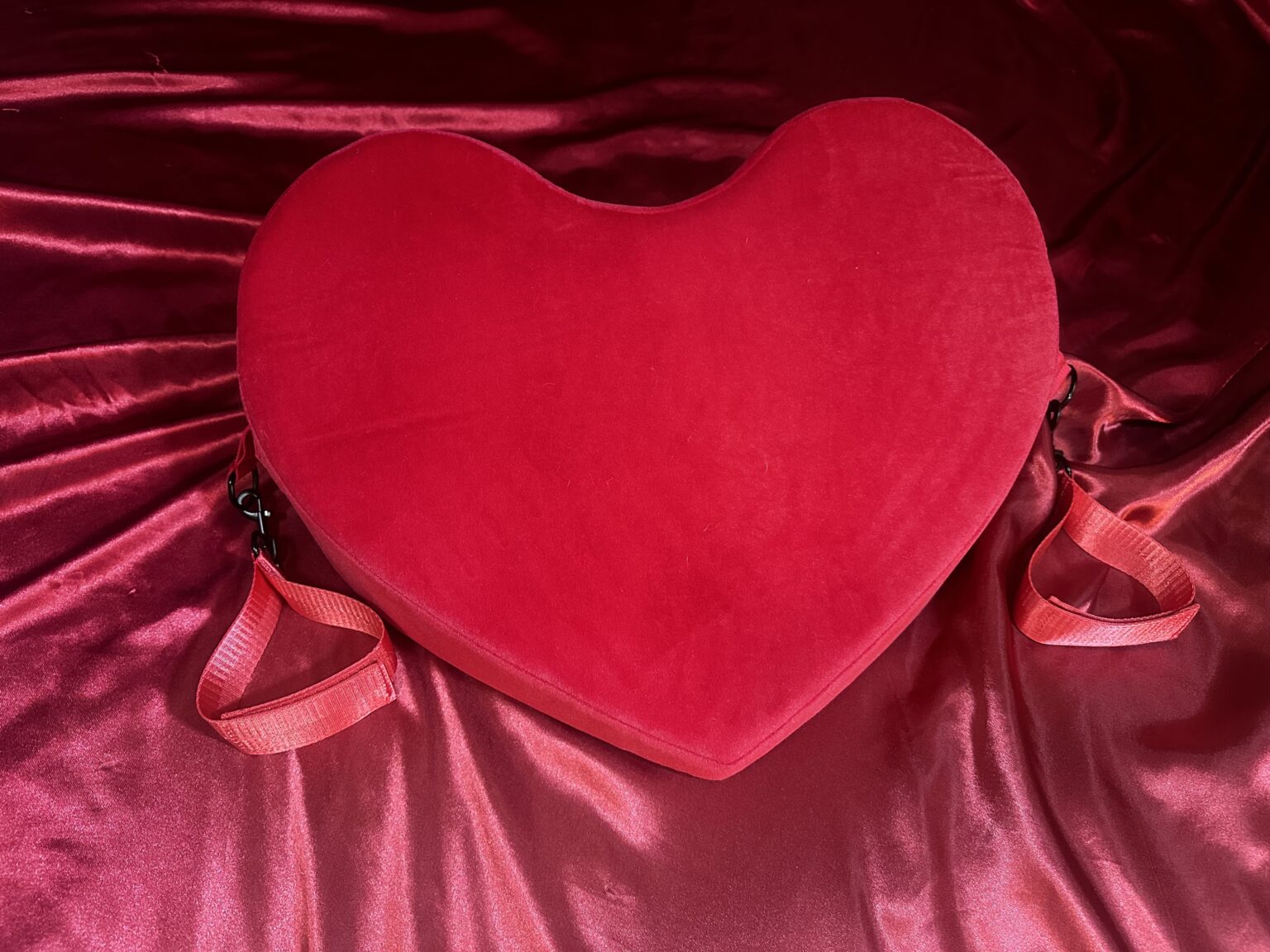 7 Best Sex Pillows and Wedges [Actually Tested] - Bedbible.com