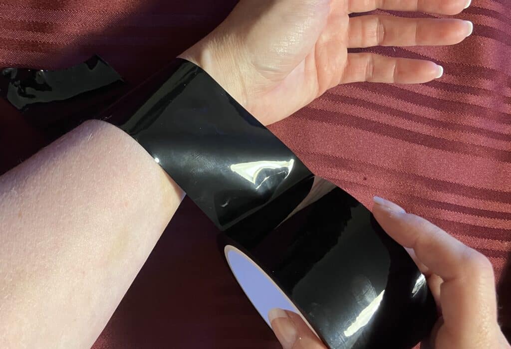 7 Best BDSM Restraints for Bondage [Actually Tested] - Bedbible.com