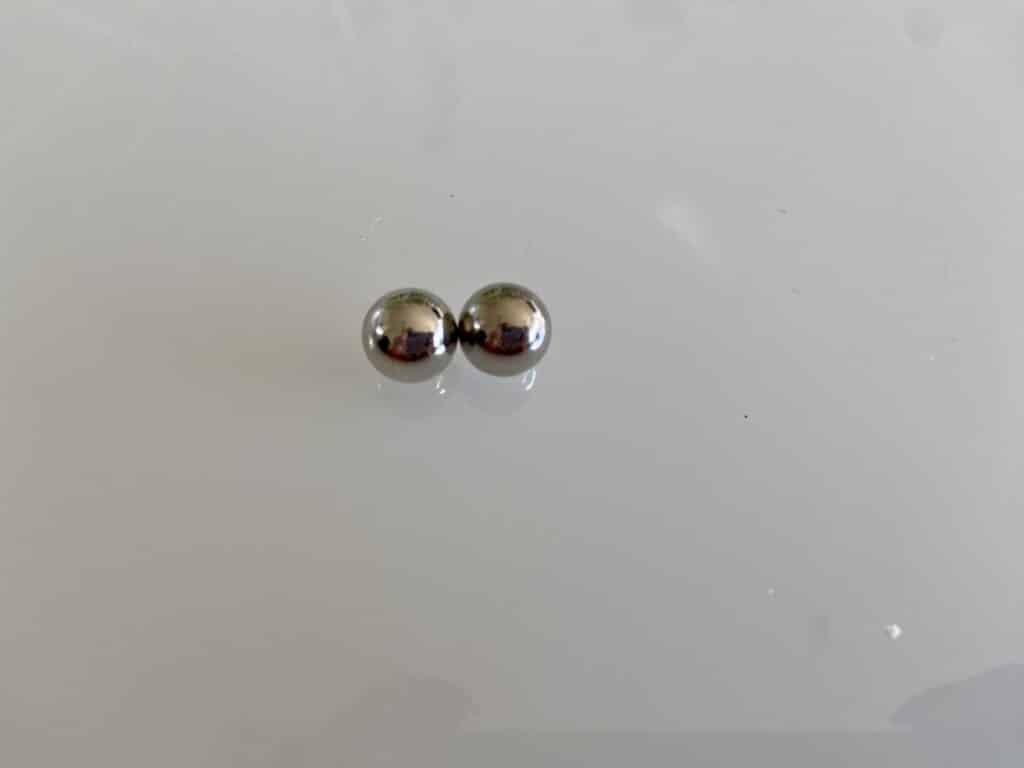 DOMINIX Deluxe Magnetic Orb Clamp Review [Tried & Tested]