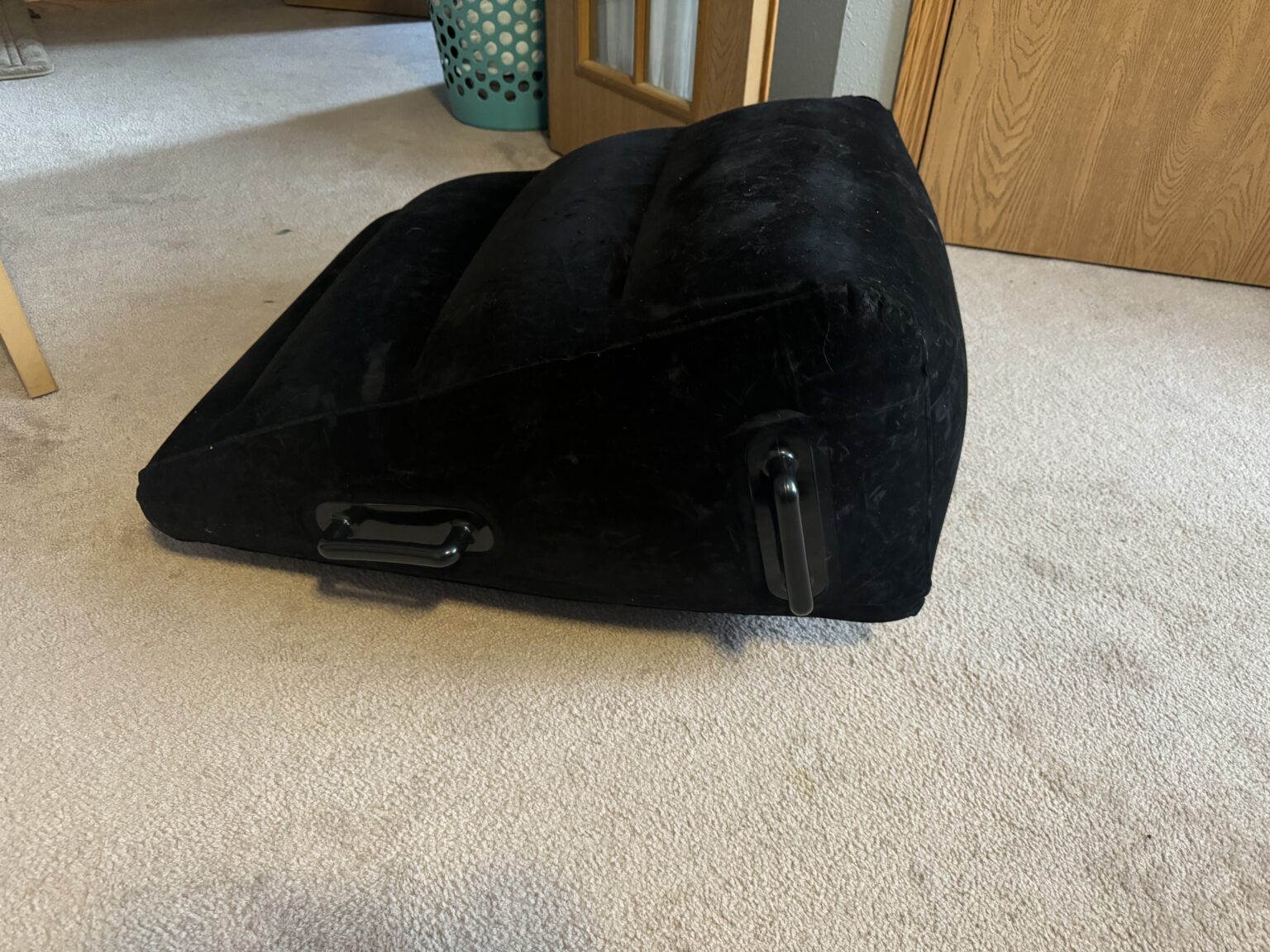 Sportsheets Pivot Inflatable Positioner Plus Review [Tried & Tested]