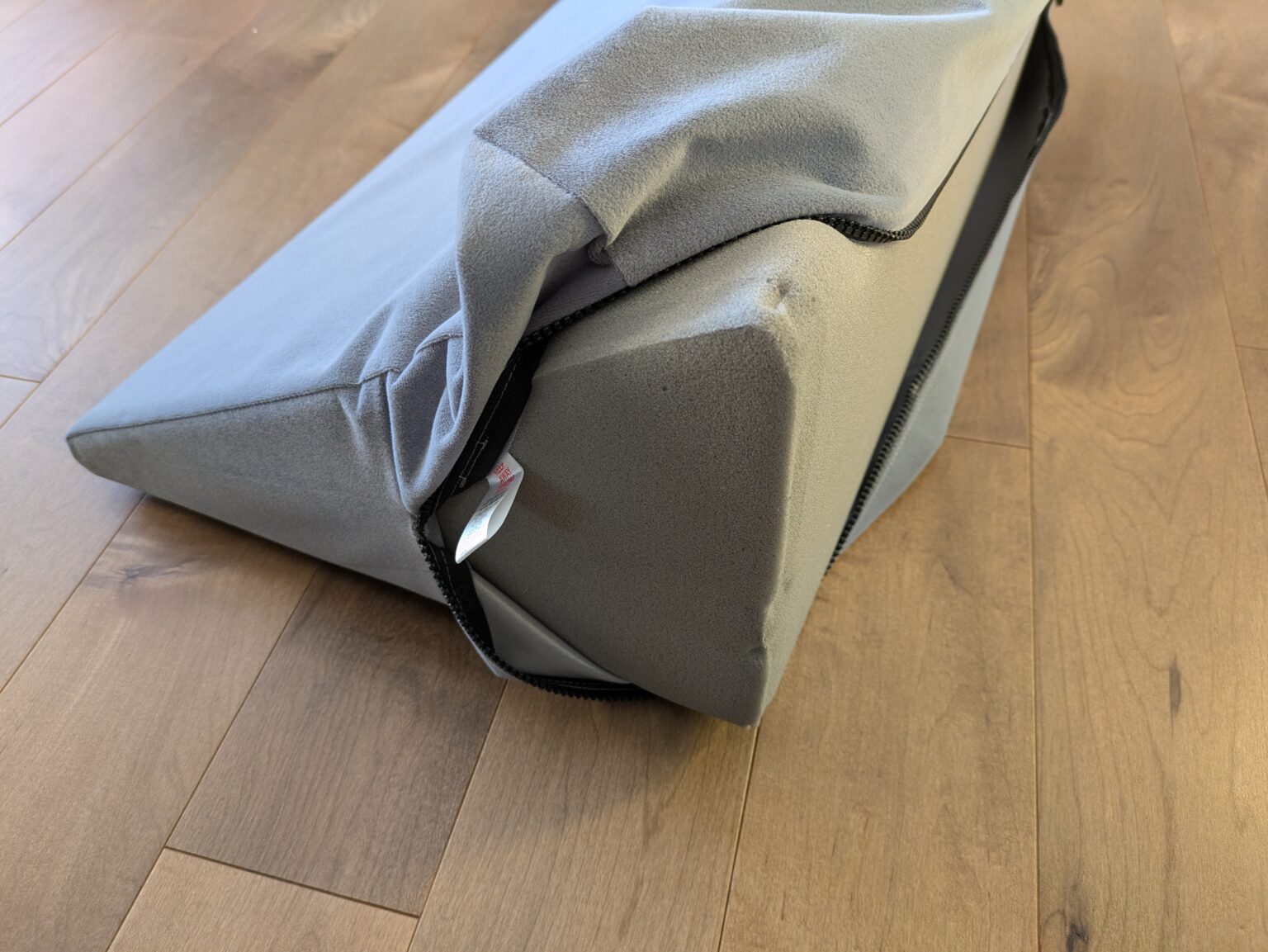 Lovehoney Elevate Sex Position Enhancer Wedge Review [Tried & Tested]