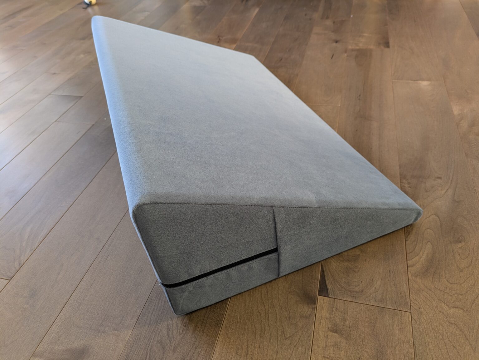 Lovehoney Elevate Sex Position Enhancer Wedge Review [Tried & Tested]