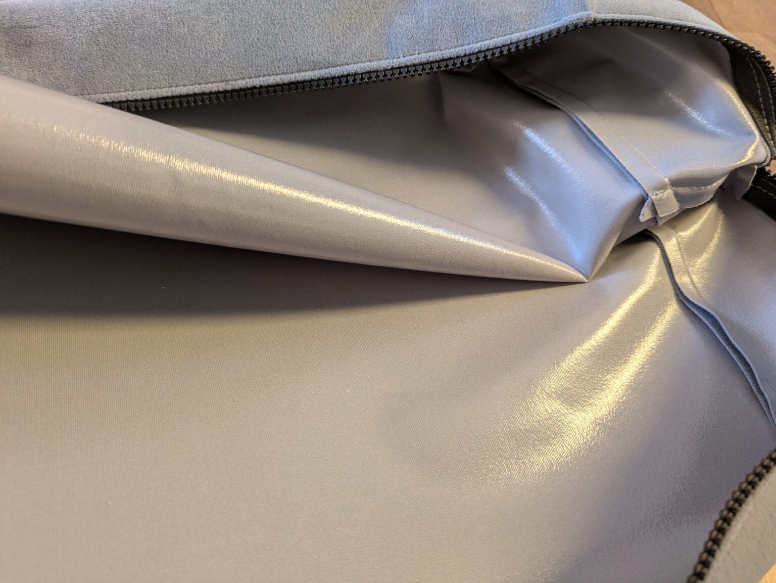 Lovehoney Elevate Sex Position Enhancer Wedge Review [Tried & Tested]